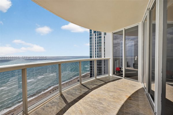 The Pinnacle | Joyce Gato | South Florida Luxury Expert