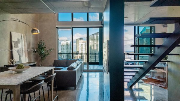 Neo Vertika | Carmona Homes