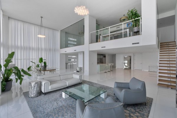 Ten Museum Park | IPM Worldwide Properties