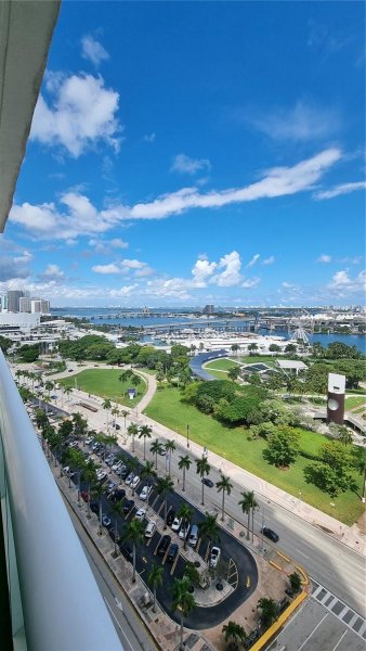 50 Biscayne | Carmona Realty Group