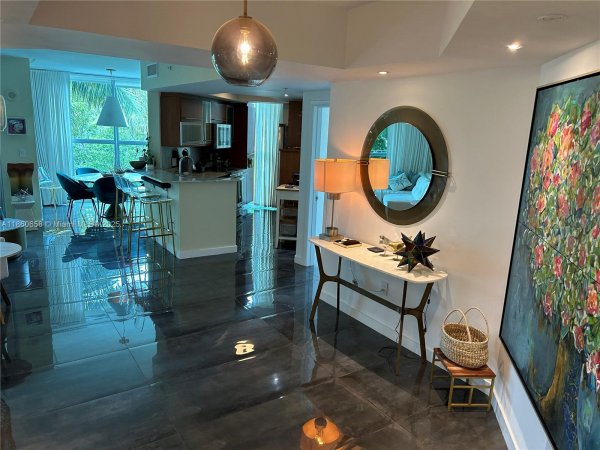 Cosmopolitan Towers | Phillip Delgado