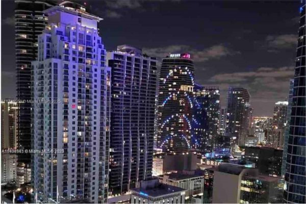 The Club at Brickell Bay | Brickelly Miami Brickelly Miami