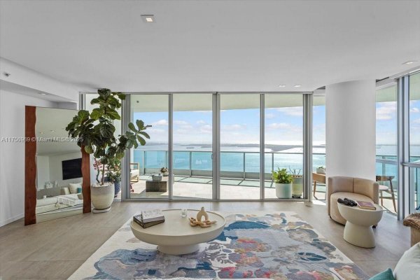 Jade at Brickell Bay | Residences in Miami