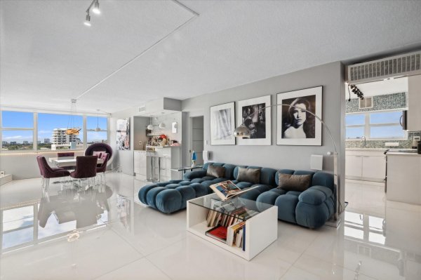 Birch Tower | Carmona Realty Group