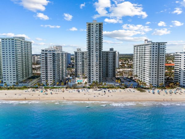 Playa Del Sol | Fortune Christie’s International Real Estate