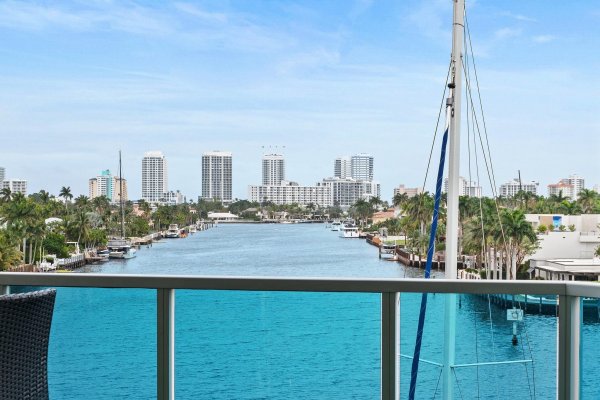 Aria at Las Olas - Anthony AskowitzAnthony Askowitz