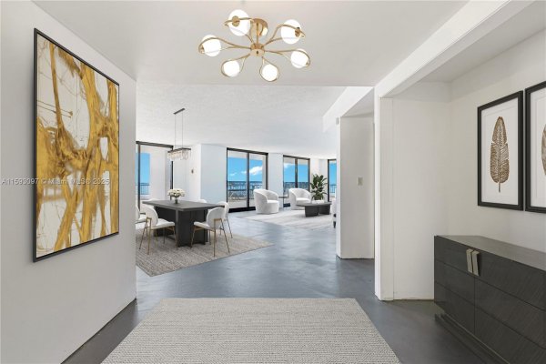 Villa Regina | Pablo Alfaro